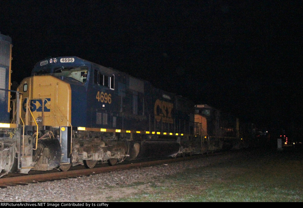 CSX 4696
